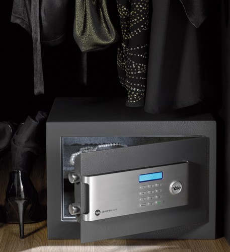 Domowy sejf - dlaczego warto i gdzie go zainstalować? - Porady domowe ...